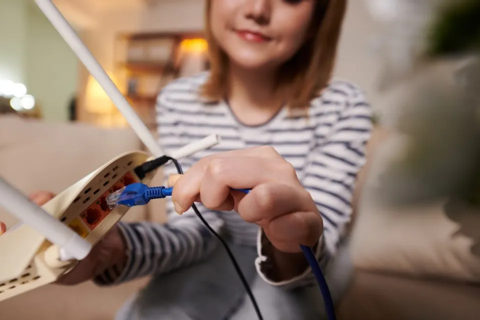 Hamilton County School students benefitting from free Wi-Fi program | EPB